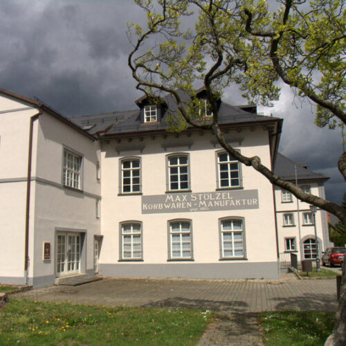 Michelau in Oberfranken: Deutsches Korbmuseum und Pfad der Flechtkultur ...